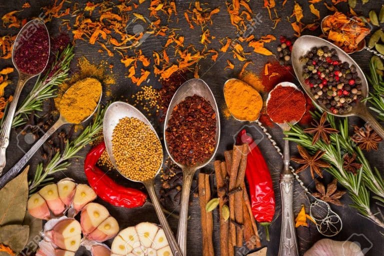 Condimentos medievales: una mirada al pasado culinario